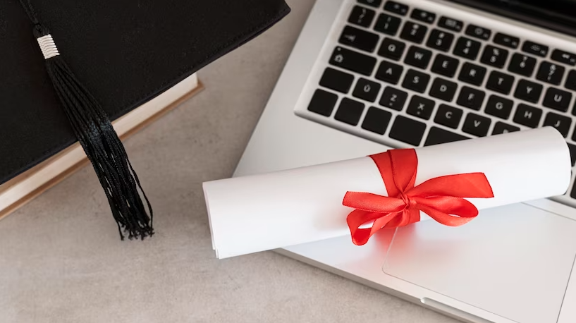 Making Your Graduation Even More Special With Personalized Diploma Covers